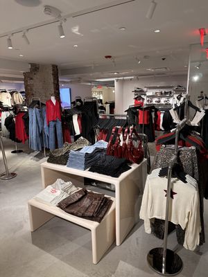 PRINCESS POLLY - Updated December 2025 - 201 Newbury St, Boston ...