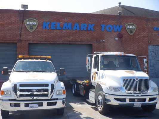 KELMARK TOW - Updated April 2026 - 18 Photos & 32 Reviews - 620 E 111th ...