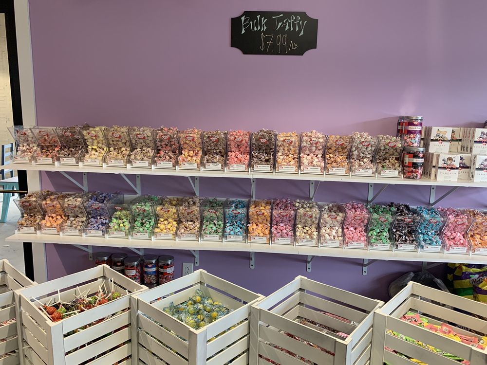 YABBAS WACKY SNACK SHACK - 33 Photos - 100 W Laurel Ave, Foley, Alabama ...