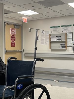 WEISS MEMORIAL HOSPITAL - Updated November 2025 - 27 Photos & 177 ...