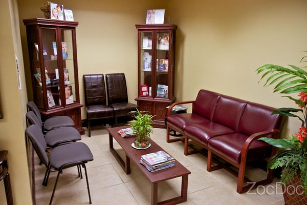 JAVAHERIAN JASMIN, MD - Updated December 2025 - 45 Reviews - 16661 ...