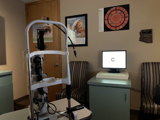 ADVANCED VISION & ACHIEVEMENT CENTER - Updated April 2025 - 11 Photos ...