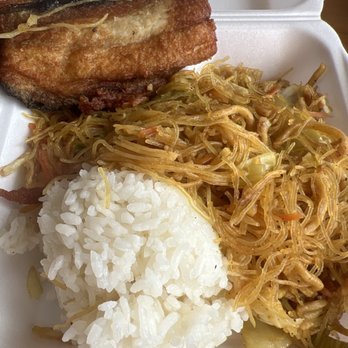 LILIAN’S FILIPINO RESTAURANT AND BAKERY - Updated November 2024 - 56 ...