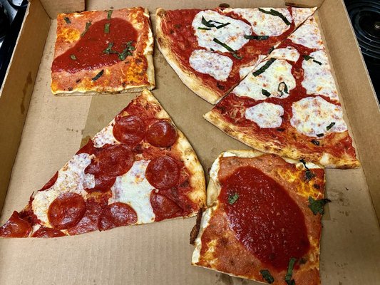 PIE LIFE PIZZERIA - Updated November 2024 - 27 Photos & 71 Reviews ...