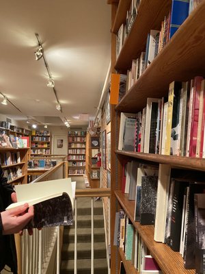 BRIDGE STREET BOOKS - 21 Photos & 71 Reviews - 2814 Pennsylvania Ave NW ...