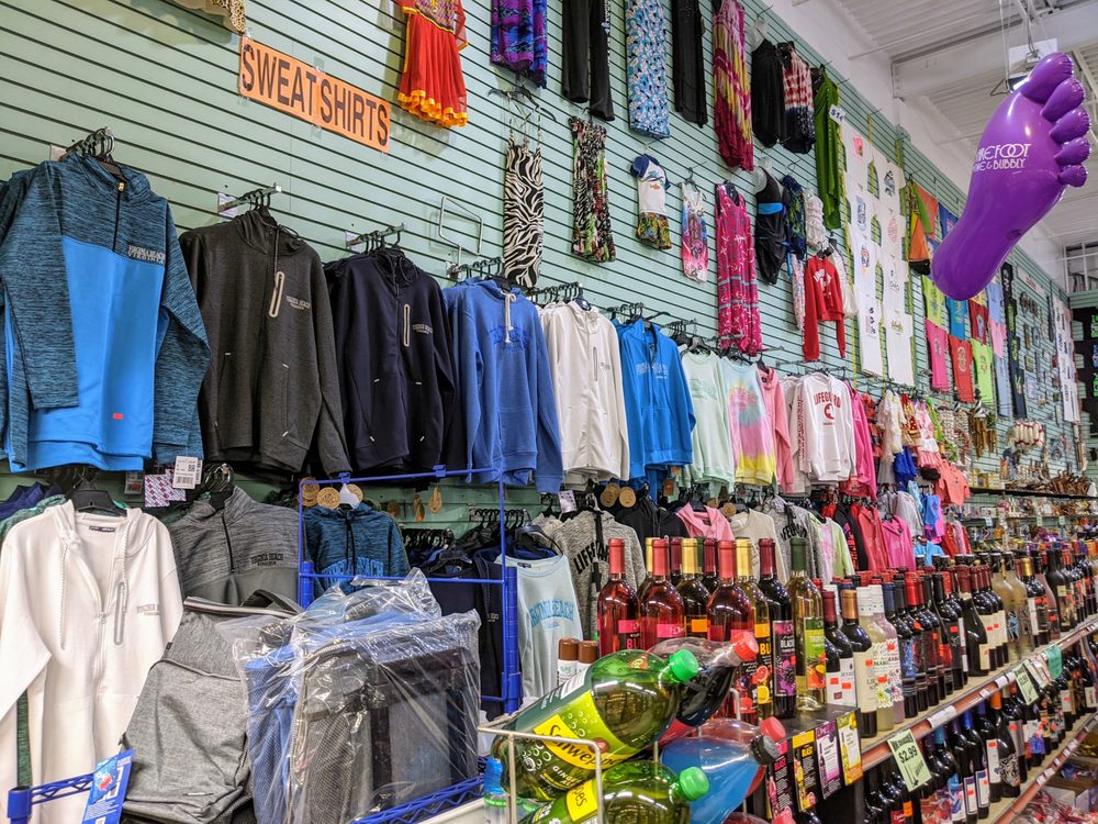 OCEAN WAVES GIFT SHOP & BIKE RENTALS - Updated October 2025 - 18 Photos ...