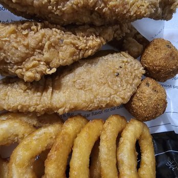 RED HOOK - Updated May 2025 - 64 Photos & 82 Reviews - 2844 New ...