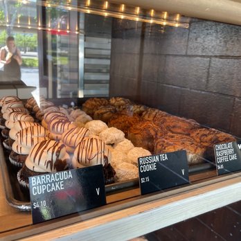 PUSHKIN’S BAKERY - 1068 Photos & 902 Reviews - 1820 29th St, Sacramento ...