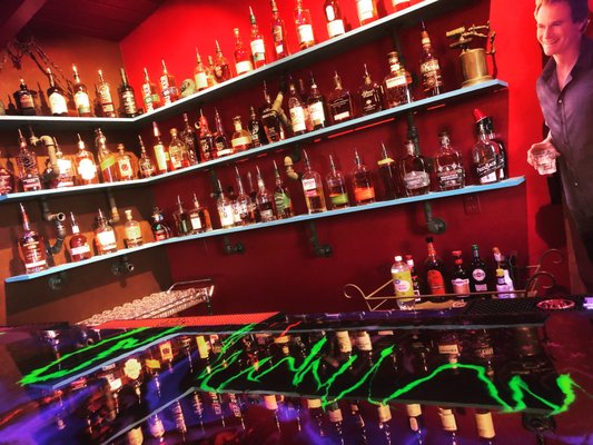 HOOCH’S 66 BAR & GRILL - Updated December 2025 - 76 Photos & 43 Reviews ...