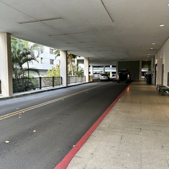 QUEEN’S POB 1 - Updated January 2026 - 10 Photos - 1380 Lusitana St ...