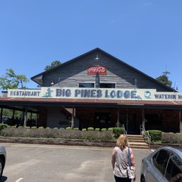 BIG PINES LODGE - Updated May 2025 - 149 Photos & 137 Reviews - 747 ...