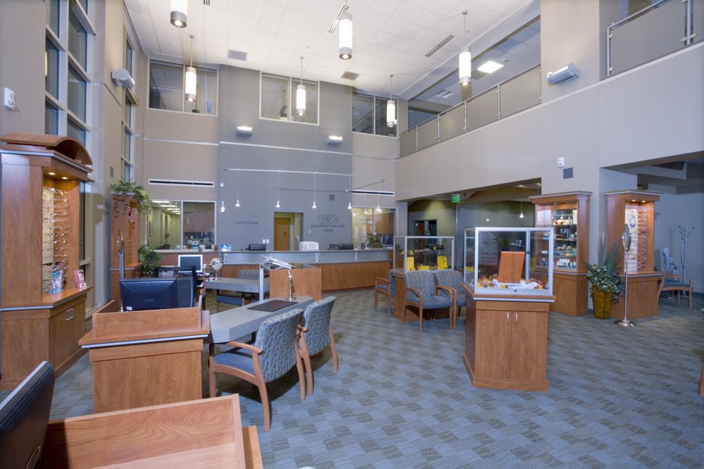 EYE CLINIC OF WISCONSIN - Updated December 2025 - 10 Photos & 20 ...