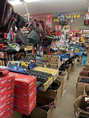 TOOL TOWN - Updated December 2025 - 23639 Pacific Hwy S, Des Moines ...