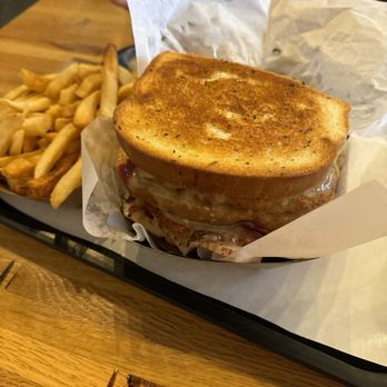 BLOCK 16 - Updated February 2025 - 1252 Photos & 1324 Reviews - 1611 ...