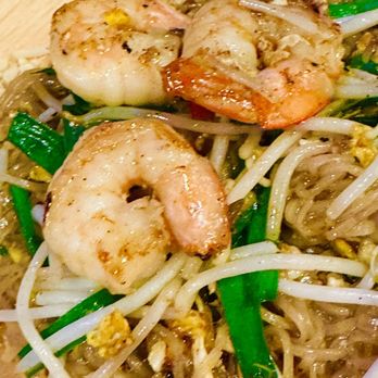 BLOOM THAI CUISINE - Updated August 2024 - 169 Photos & 95 Reviews ...