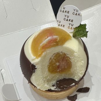 YU CAKE - Updated August 2024 - 141 Photos & 50 Reviews - 3333 Bristol ...