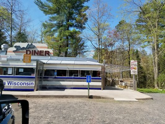 DELTA DINER - 153 Photos & 101 Reviews - 14385 County Hwy H, Delta ...