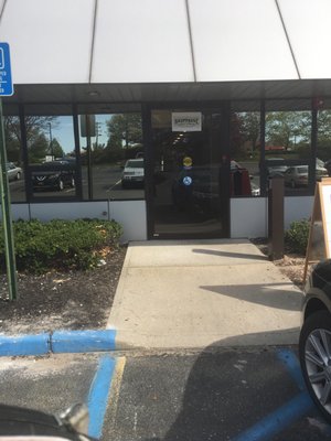 HAUPPAUGE PUBLIC LIBRARY - Updated October 2025 - 10 Photos & 16 ...