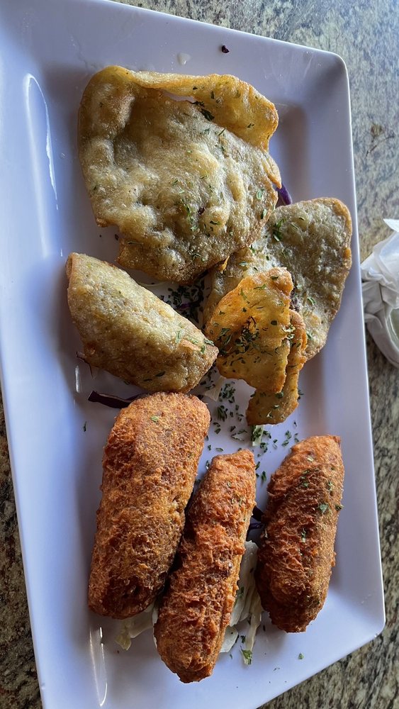 THE WATERFRONT REST - 43 Photos & 32 Reviews - Campamento Piñones ...