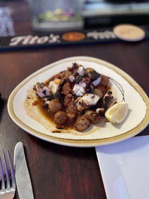 ERINI RESTAURANT - Updated June 2025 - 526 Photos & 465 Reviews - 1140 ...