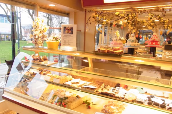 PETER HERD OF WILMSLOW PADDOCK BAKERIES - Updated February 2025 ...