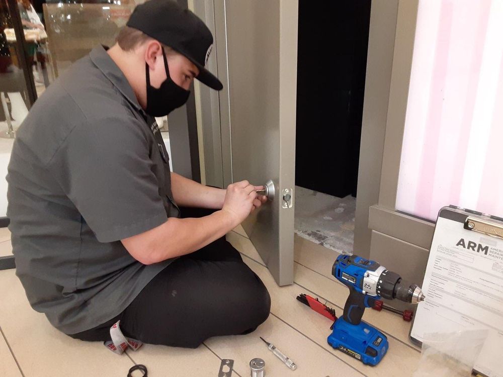 BOB’S LOCK SAFE AND KEY - Updated December 2024 - 115 Photos & 35 ...