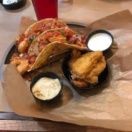 THE FISHIN’ PIG - Updated December 2025 - 159 Photos & 303 Reviews ...