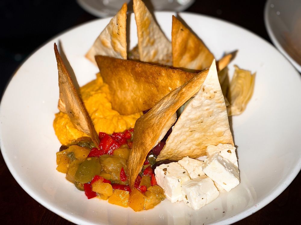 75 CHESTNUT - Updated January 2025 - 298 Photos & 618 Reviews - 75 ...