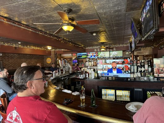 THE NEW PARK TAVERN - Updated January 2026 - 327 Photos & 269 Reviews ...