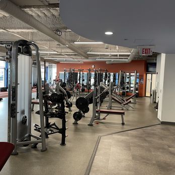 MOVE BY BJC - Updated October 2025 - 18 Photos & 23 Reviews - 4220 ...