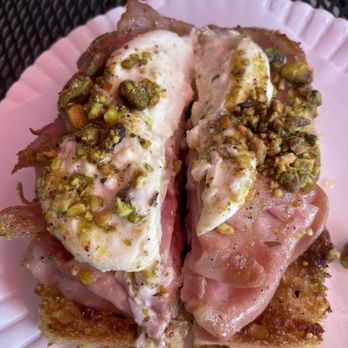 LITTLE G CAFE BY GARIBALDI’S - Updated May 2024 - 385 Photos & 95 ...