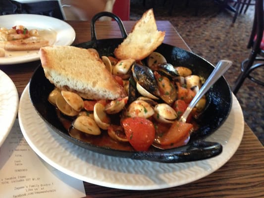 ZAGAME’S CAULFIELD HOTEL - Updated December 2025 - 25 Derby Rd ...