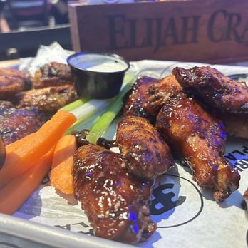 PARKS PLACE PUB - Updated December 2024 - 192 Photos & 215 Reviews ...