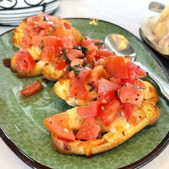 THE MISSION SQUARE RESTAURANT & LOUNGE - Updated December 2024 - 634 ...