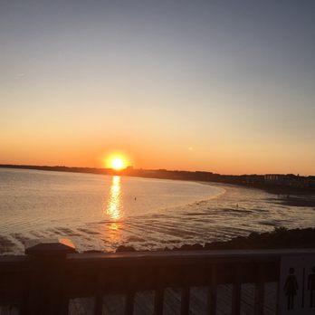 THE SUNSET ROOM AT THE SHIPYARD - Updated December 2025 - 370 Water ...