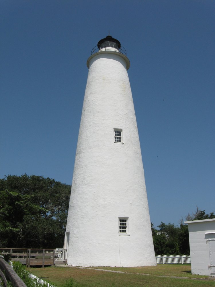 HOLIDAY - Updated August 2025 - 21 Photos & 10 Reviews - 10367 ...