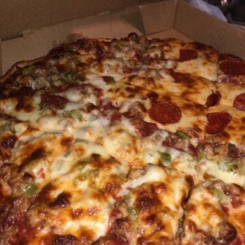 BEGGARS PIZZA - Updated October 2025 - 71 Photos & 178 Reviews - 15600 ...