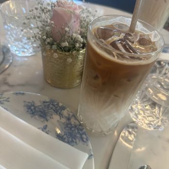 LITTLE HEN - Updated October 2024 - 2671 Photos & 1048 Reviews - 3451 ...