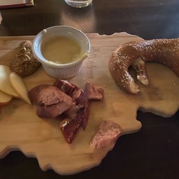 FIRESIDE BURIEN - 87 Photos & 73 Reviews - Cocktail Bars - 15212 6th ...