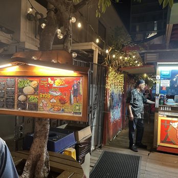 SAM’S KITCHEN - 1550 Photos & 1283 Reviews - 353 Royal Hawaiian Ave ...