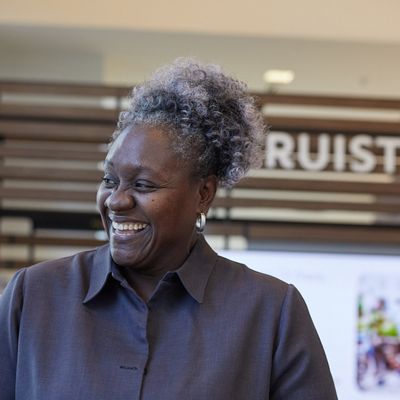 TRUIST - Updated December 2025 - 11 Photos & 17 Reviews - 214 N Tryon ...