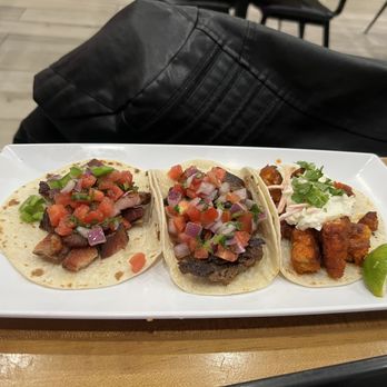 TACO MAYA - Updated July 2025 - 406 Photos & 516 Reviews - 823 S State ...