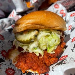 HOWLIN’ RAY’S - Updated August 2025 - 2076 Photos & 1121 Reviews - 800 ...