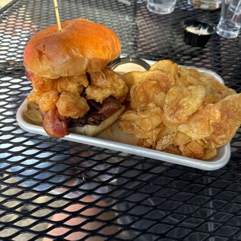 MINNESOTA BURGER COMPANY - Updated May 2025 - 87 Photos & 49 Reviews ...