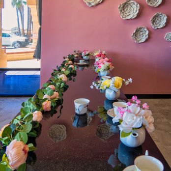 QUIRKY ROYAL TEA ROOM - Updated October 2025 - 142 Photos & 83 Reviews ...