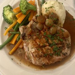 LARA’S FINE DINING - Updated January 2025 - 725 Photos & 439 Reviews ...