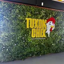 TUXON CHIX - Updated July 2025 - 128 Photos & 99 Reviews - 5524 E Grant ...