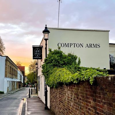 COMPTON ARMS - Updated December 2025 - 22 Photos & 21 Reviews - 4 ...
