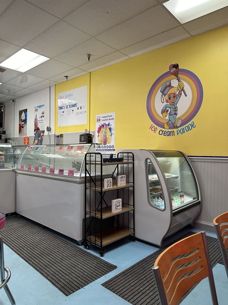 ICE CREAM PARADE - Updated October 2025 - 11 Photos - 101 N Country ...