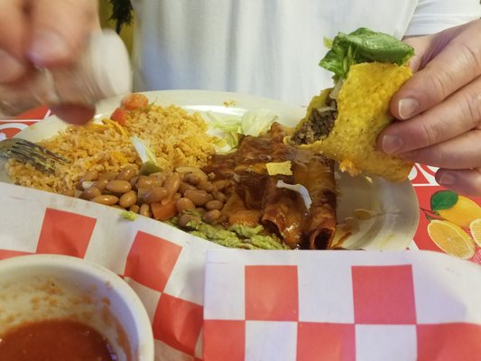 JULIO’S - 44 Photos & 51 Reviews - Tex-Mex - 3900 E US-90, Del Rio, TX ...